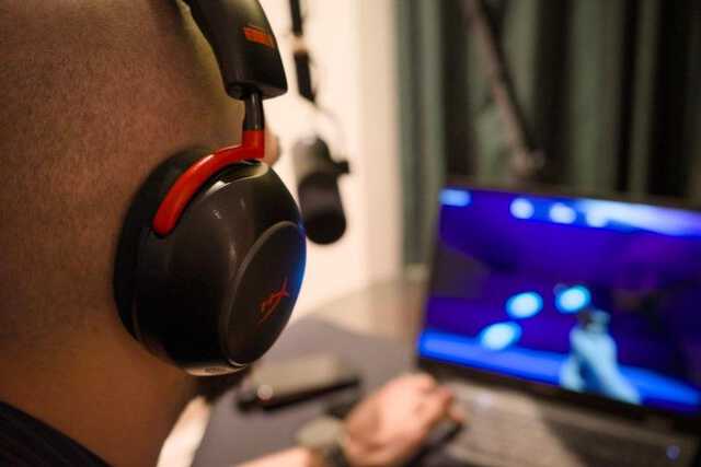 ゲームが「脳波」で上手くなるヘッドセット、試してきた（ほんとに成果ありました）|au Webポータル経済・ITニュース