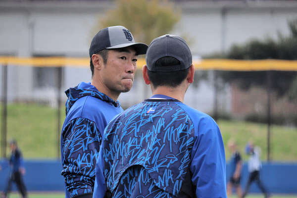 DeNA、相川新体制がスタート 秋季トレーニング始まる 19日まで|au Webポータル国内ニュース