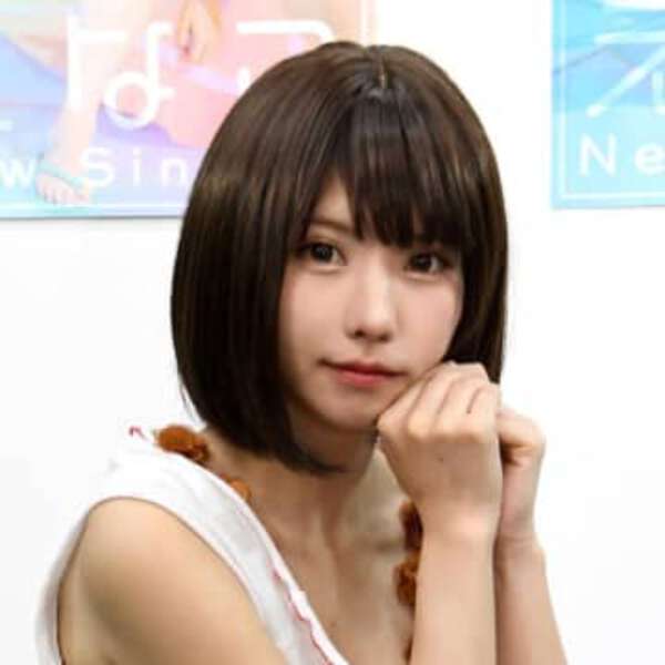 今年の夏も！えなこ表紙ジャック「FLASH」で魅力全開 しっとり大胆衣装で美ボディ解放|au Webポータルコネタニュース
