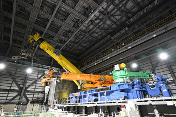 2号機燃料取り出し装置を公開|au Webポータル国内ニュース