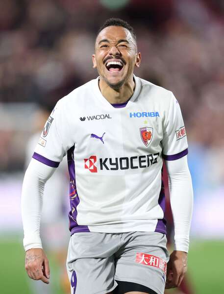 【Jリーグ】J1京都、広島と引き分けて貴重な勝ち点で首位キープ|au Webポータルスポーツニュース