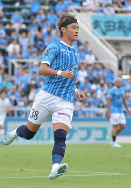 【横浜FC】FW高橋利樹が浦和に復帰 J1復帰に貢献「昇格は最高の景色」|au Webポータルスポーツニュース