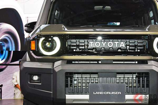 トヨタが新型「小さなランドクルーザー “FJ”」日本初公開！ ちょうどいい“RAV4サイズ”に頑丈「ラダーフレーム×2.7Lエンジン」採用 ...