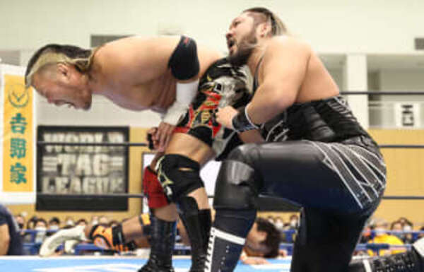 【新日本・WTL】EVIL＆裕二郎の “拷問の館” テンコジ粉砕で初日「ここから全勝優勝だ」|au Webポータルスポーツニュース