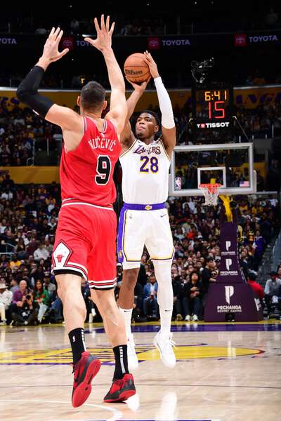 レーカーズ八村塁が戦列復帰 米NBA、13試合ぶり|au Webポータルスポーツニュース