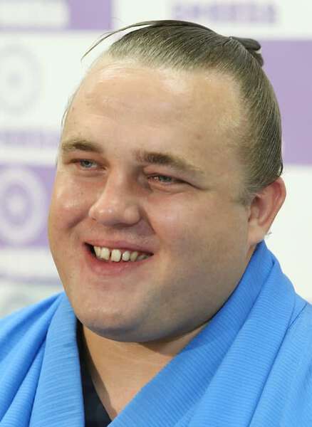 元大関・把瑠都、マツコ・デラックスとの2ショットにSNS湧く「マツコが小さく見える」「お似合い」|au Webポータル国内ニュース