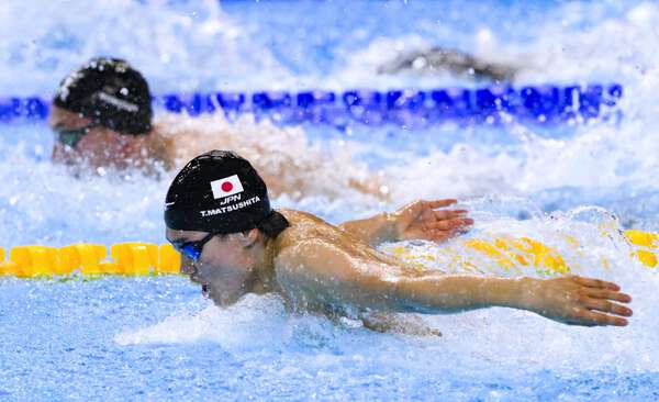 松下知之と成田実生が「銀」 世界水泳、400m個人メドレー|au Webポータルスポーツニュース