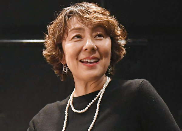 RIKACO 海見下ろす超絶景自宅に人気芸人「すごっ！海外みたい！」築50年「フルリノベ」で憧れマンションに|au Webポータル芸能ニュース