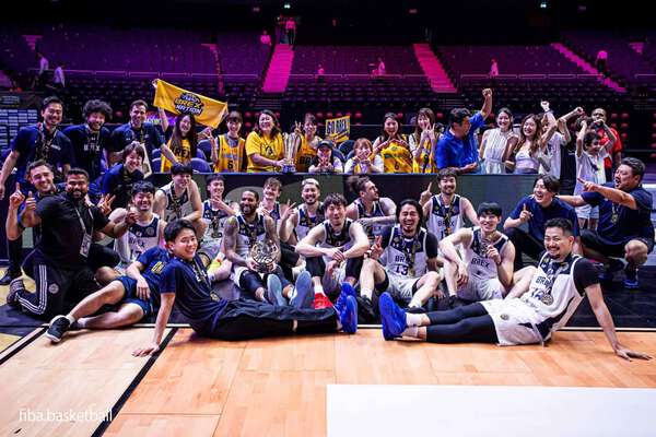 宇都宮ブレックス、アジアの頂点に!!比江島は30得点、決勝点ニュービルがMVP|au Webポータルスポーツニュース