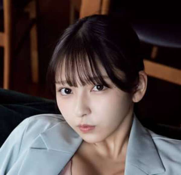 アイドルグループ「#2i2」赤色担当が中堅社員の逃避行を妖しく大胆に！十味が「週刊 SPA!」初登場|au Webポータルコネタニュース